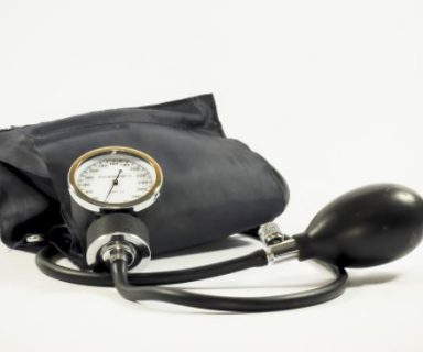 Invasive Vs. Non-Invasive Blood Pressure Monitoring | Medchrome
